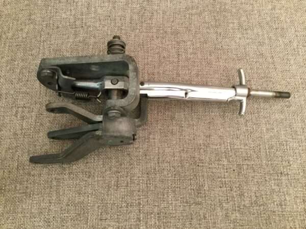 Buy Used 1952-62 Corvette 4 Speed Shifter Assembly GM#3760702
